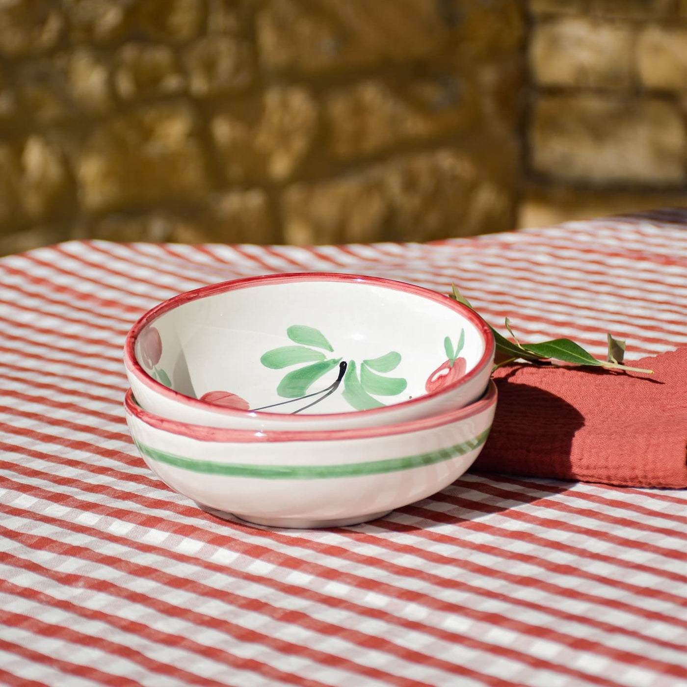 Ceramic bowls, made in Italy
